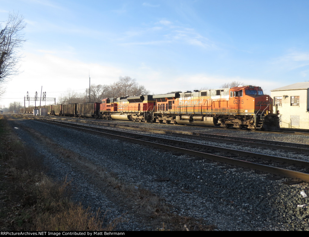 BNSF 6215